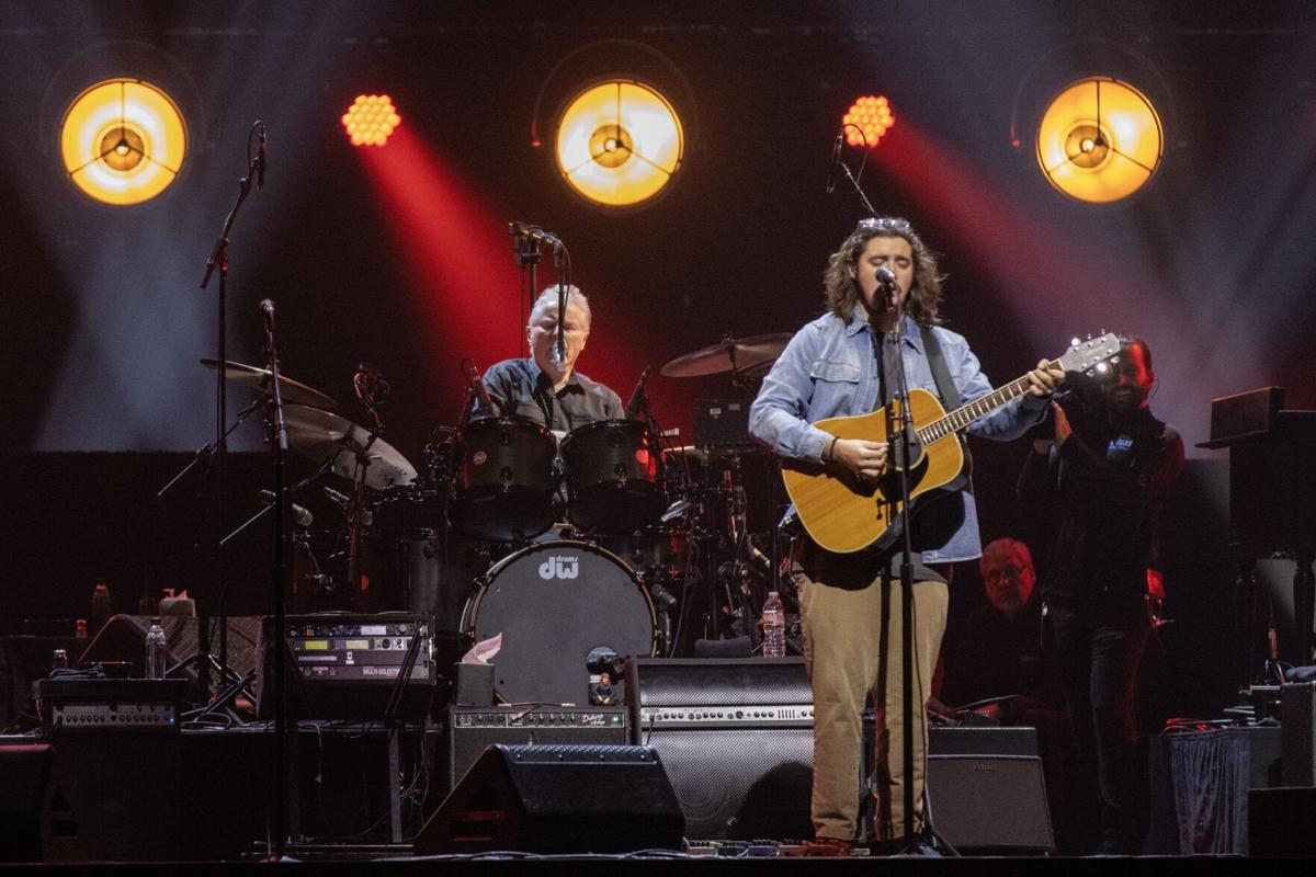 Eagles break their own record during tour stop at BOK Center