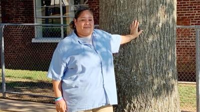 ‘It saved my life’: State inmate from Collinsville graduates from ...