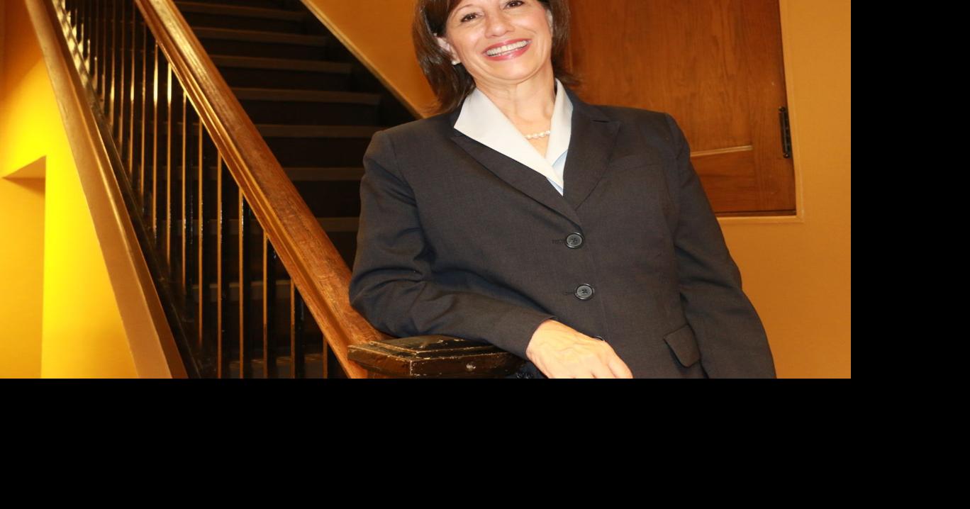 Glenda Suchy, Senior Vice President, Portfolio Management Director
