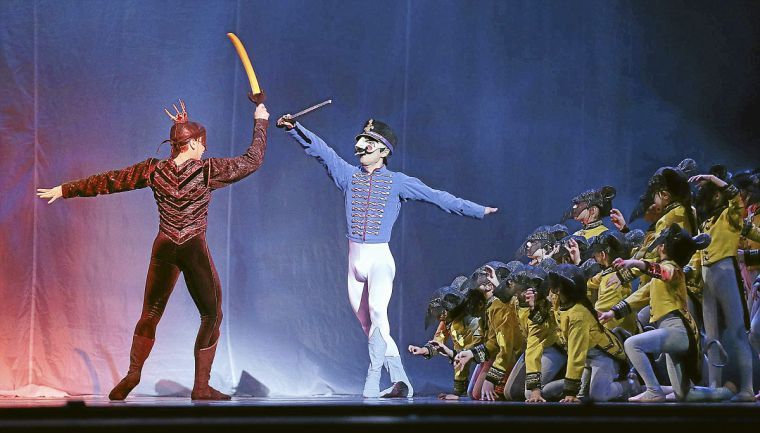 Review: Tulsa Ballet's 'The Nutcracker'