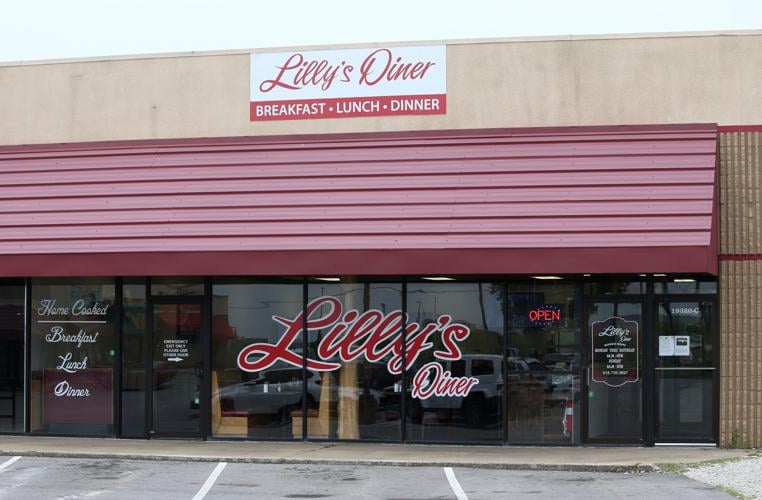 Review: Lilly's Diner is bright, new dining choice in Catoosa