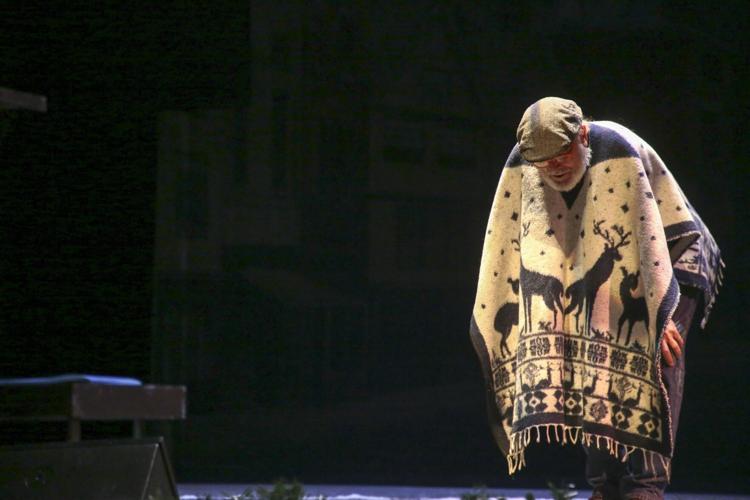 Review: New look for classic 'A Christmas Carol' production lets story ...