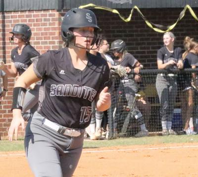 Rough start for Sandites softball