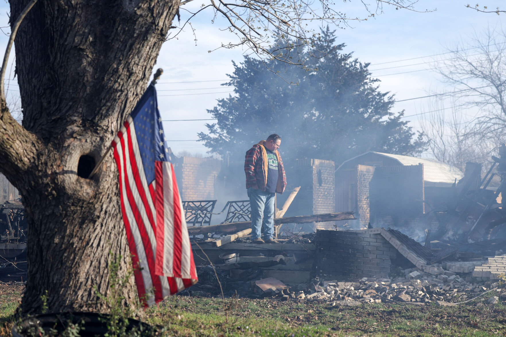 Oklahoma wildfires: 170,000 acres burned, homes destroyed