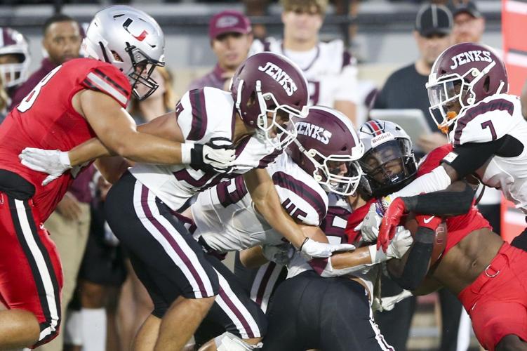 Grayson Tempest's `Dreamweaver 2' TD pass sparks Union's Backyard Bowl win