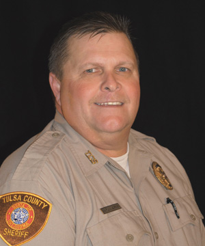 Deputy Warren ready for work despite injury