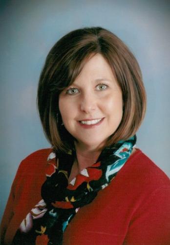 Nancy Estes named CJH Teacher of the Year