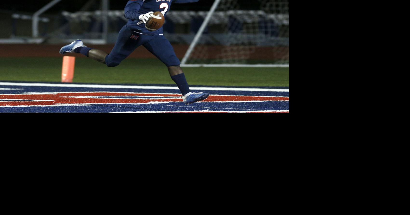 High school football, Week 13: Metro Christian holds off Vian, 34-22