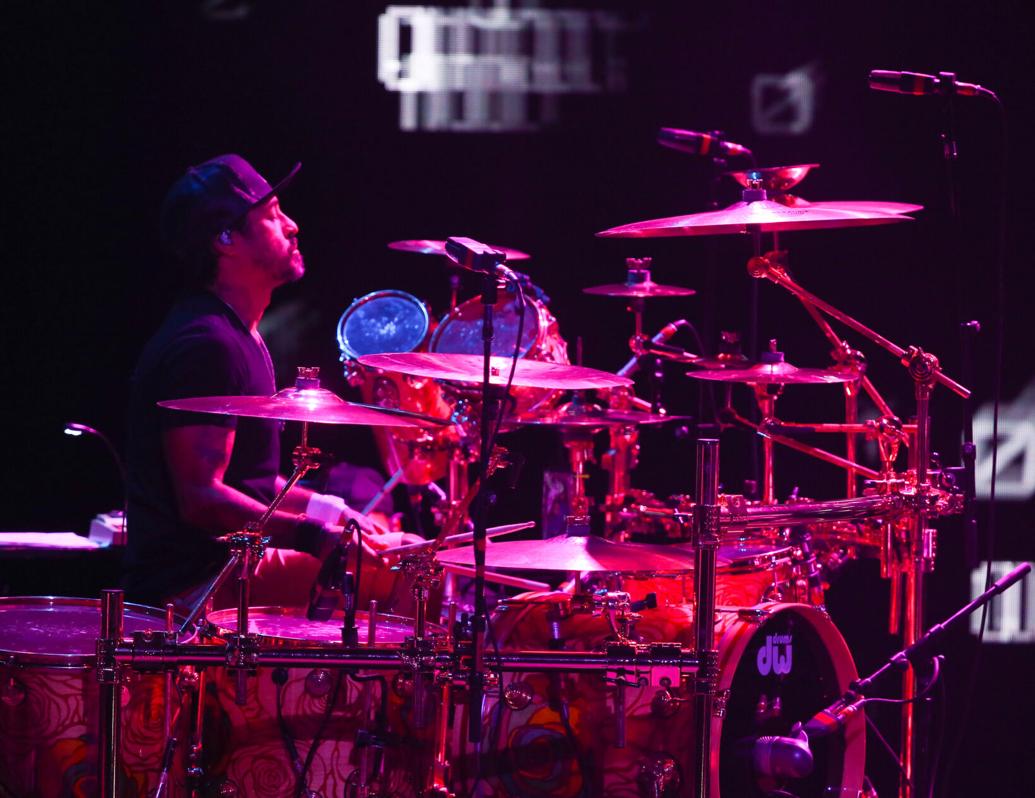 Photos: Incubus performs at the Hard Rock Live