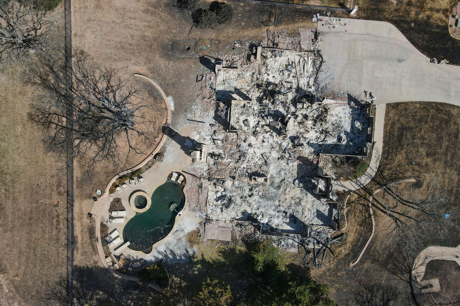 Stillwater fire destroys OSU coach Scott Sutton's home