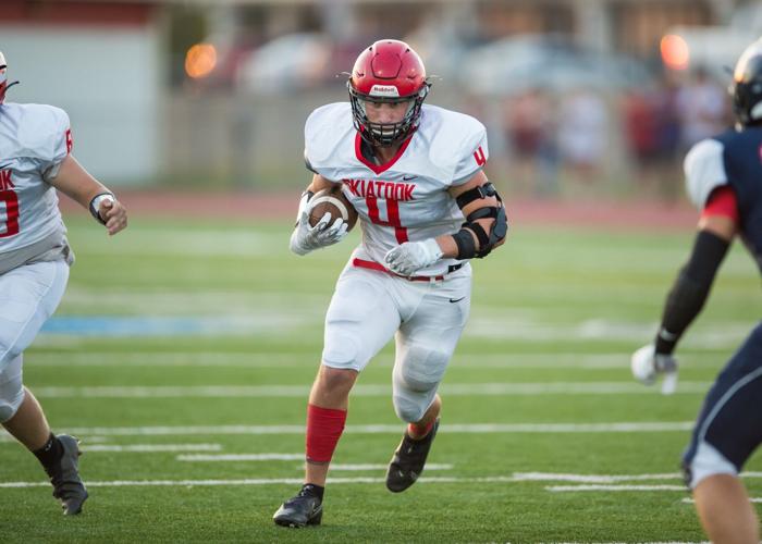 Colton Sutton, Skiatook rumble past Hale, 47-13