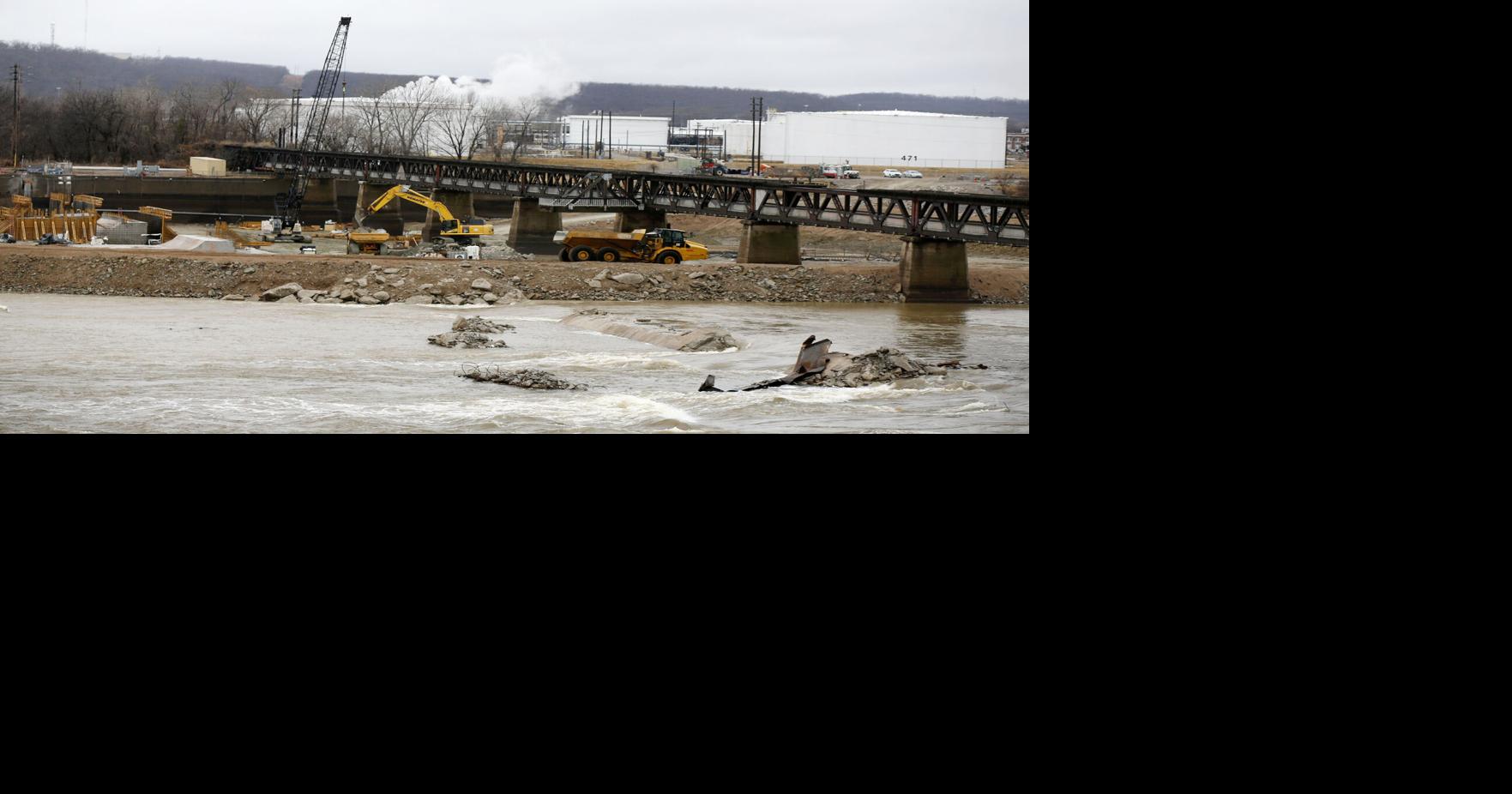 It's too late to save Tulsa's old pedestrian bridge, engineer says