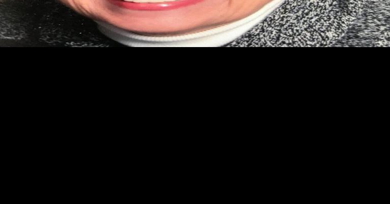 Maureen Ponce Singleton