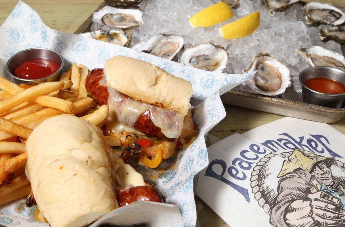 5-star review: Peacemaker Lobster & Crab Co. makes splash in Blue Dome ...