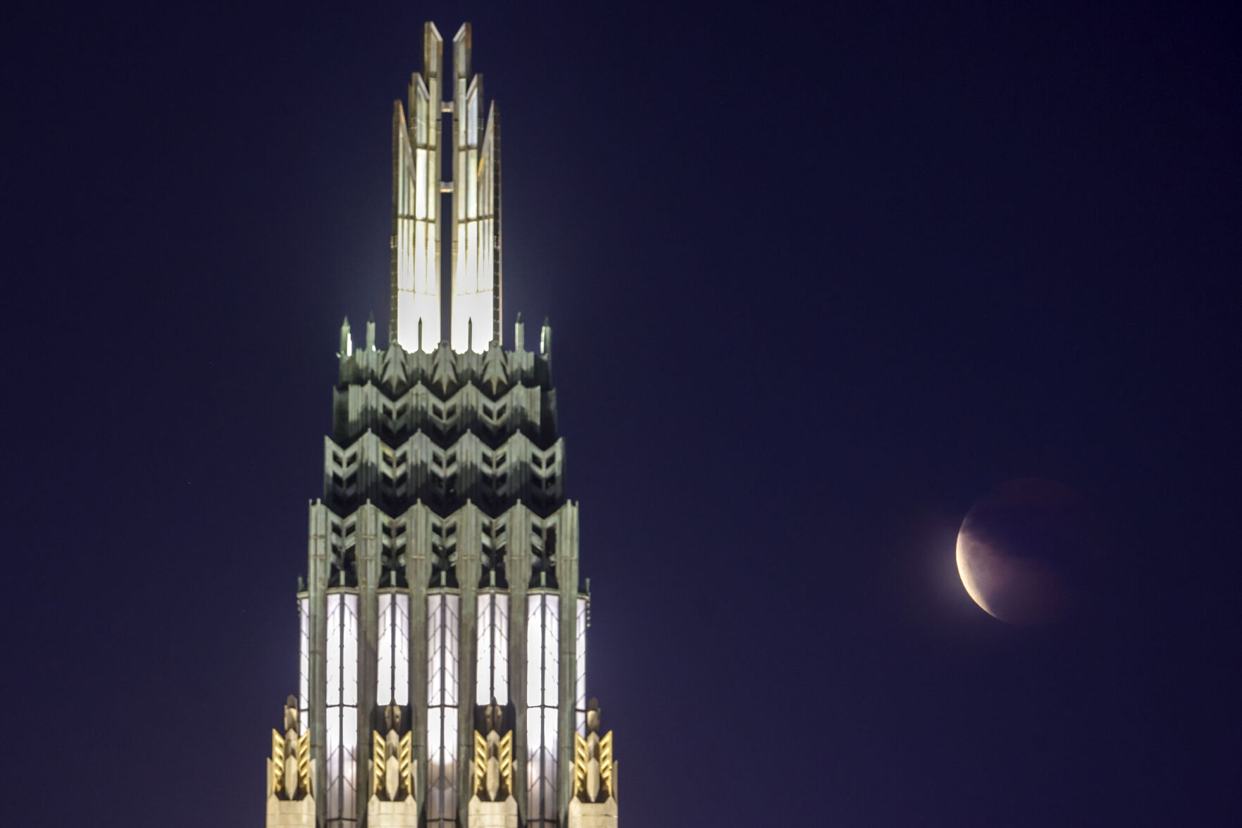 March 3 total lunar eclipse timing, forecast for Oklahomans