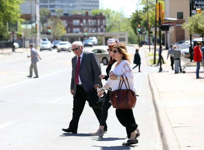 Judge rules against delay in Robert Bates' manslaughter trial