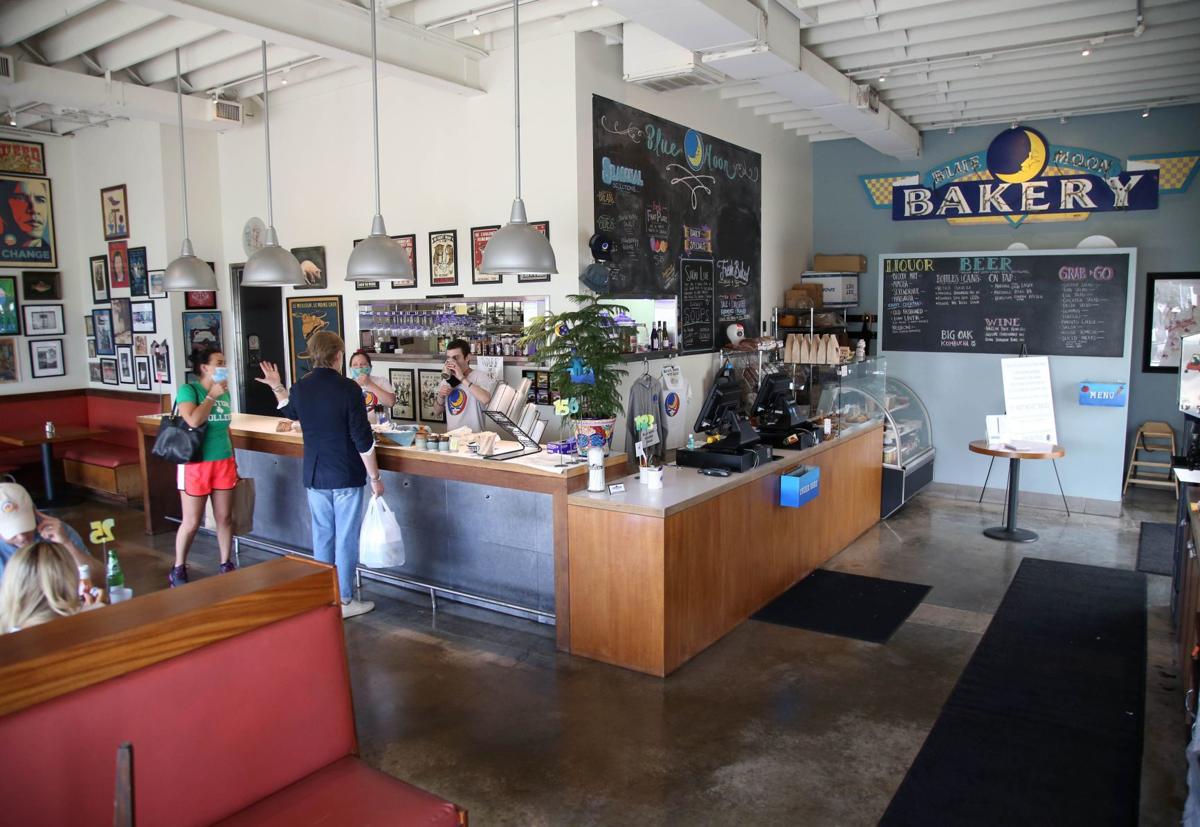 Weekend brunch specials draw fans to Blue Moon Cafe | Dining ...