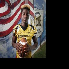 Midwest City's Evan Fields winning over college coaches with his body and mind