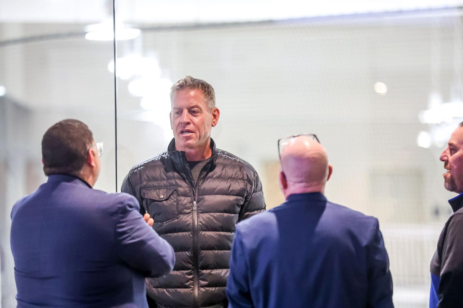 Troy Aikman launches EIGHT Elite Light Lager in Oklahoma