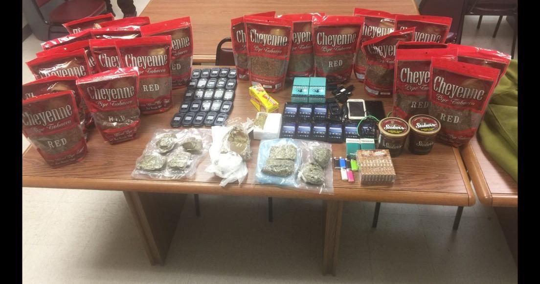 Probation officer charged in conspiracy to deliver contraband to ...