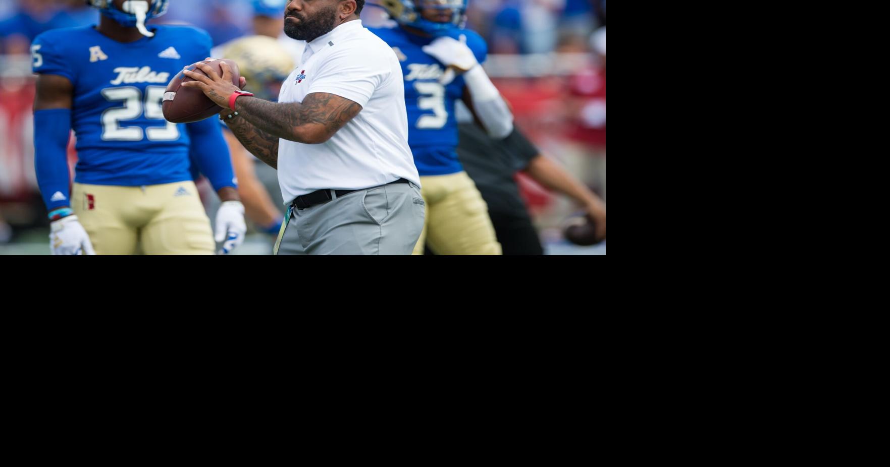 OU football: Who will replace Jay Valai as cornerbacks coach