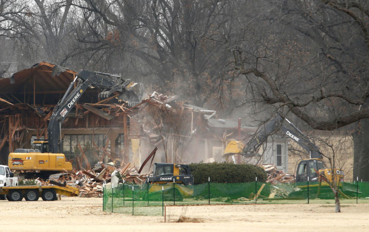Time-lapse video: Blair Mansion demolished