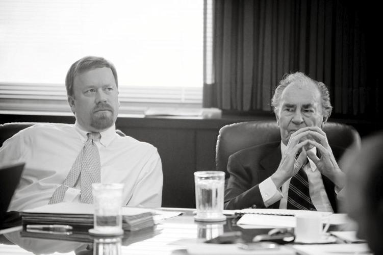 Helmerich & Payne resists temptation to move