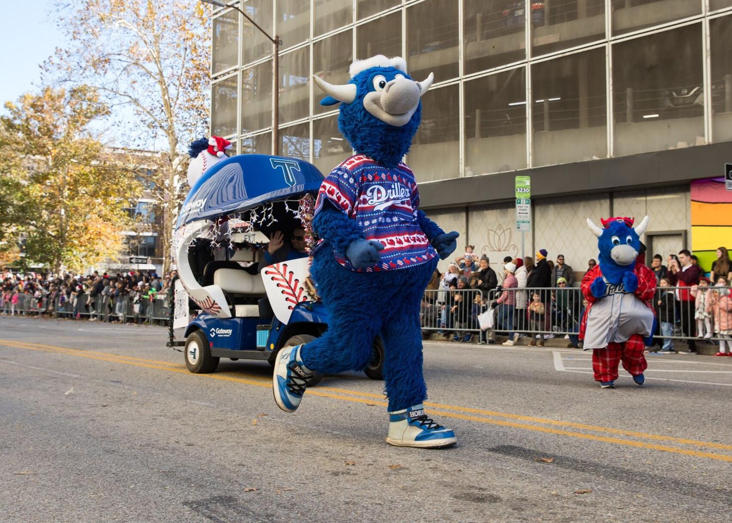 Free Tulsa Christmas lights, parades, festivals in 2024