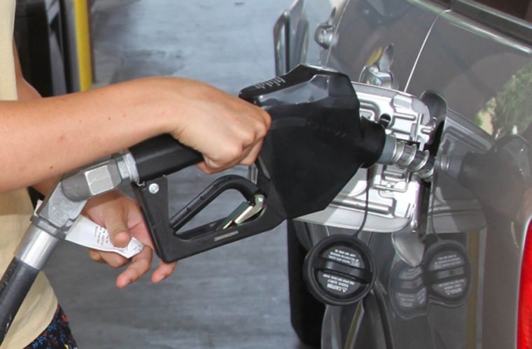 Summer gasoline blend dropped for cheaper fuel; ozone levels to be watched