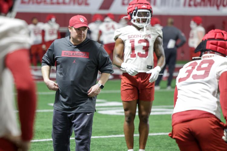 Wes Goodwin, Nate Dreiling the perfect pair coaching OU