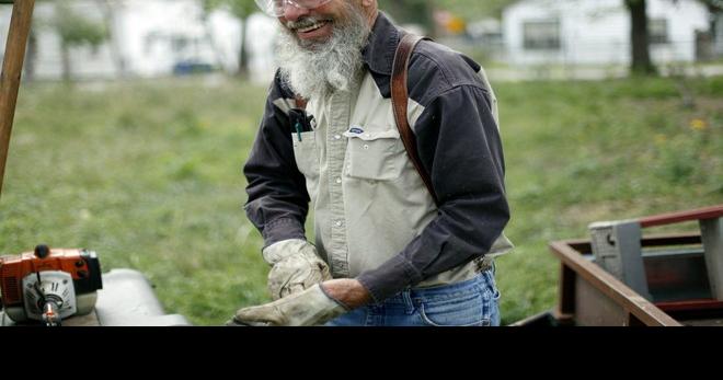 West Tulsa man cleaning up his neighborhood