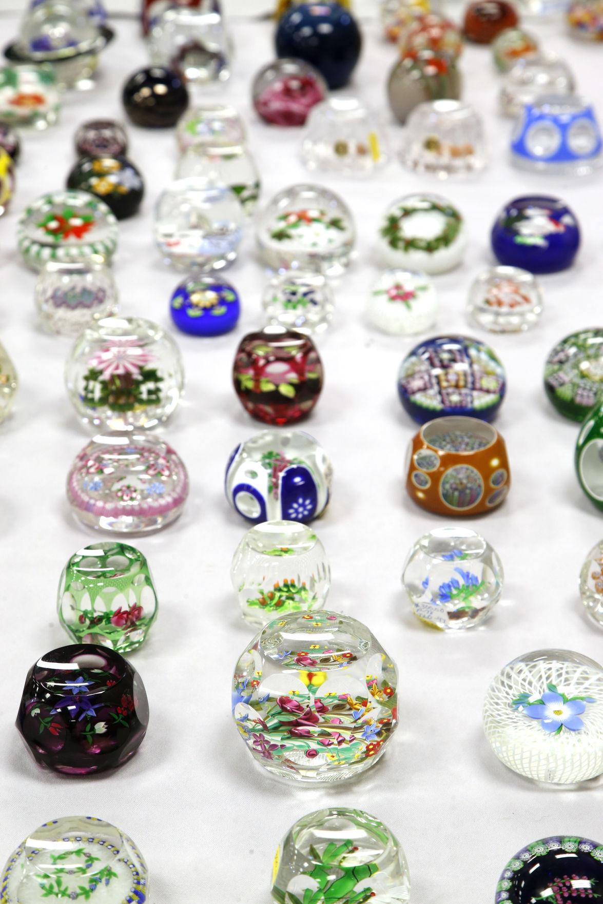 Photo Gallery: The colorful art of paperweights | Latest Headlines ...