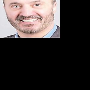 Blockbuster CEO to exit this year