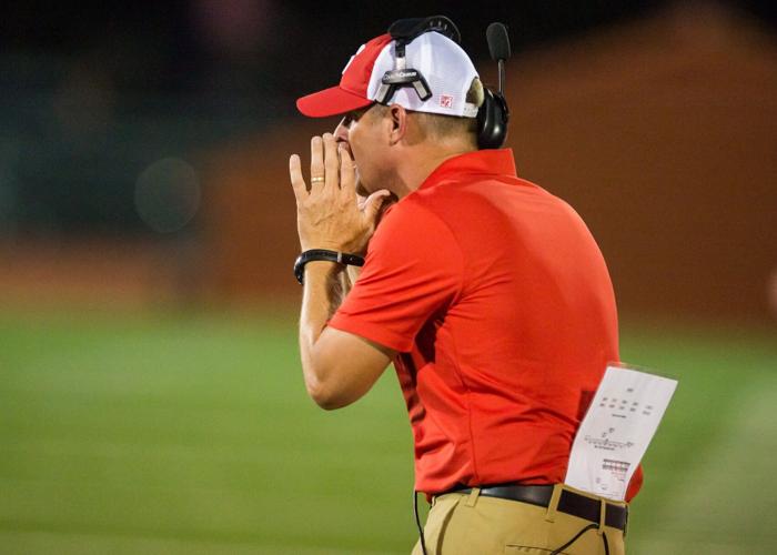 Colton Sutton, Skiatook rumble past Hale, 47-13