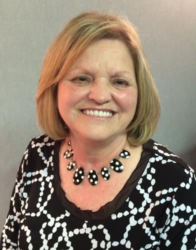 Phyllis Lawson to retire as First National Bank teller