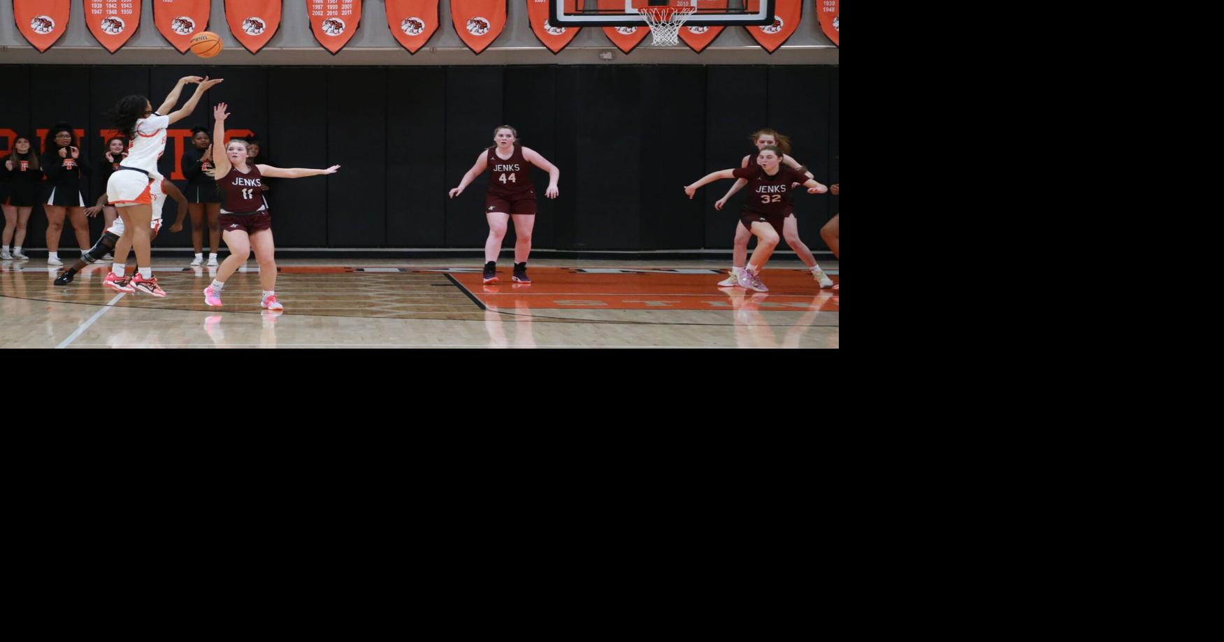 Rhyian Mayberry's OT trey gives BTW a wild win over Jenks in 6A regional