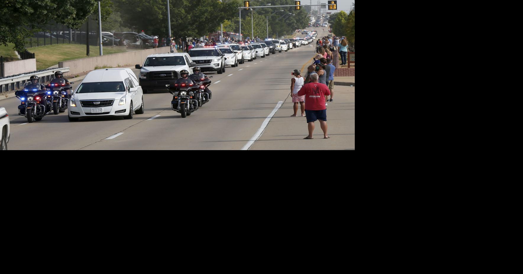 Gallery: Procession for Tulsa Police Sergeant Craig Johnson