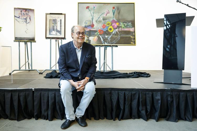 Say it with flowers: Tulsa artist Patrick Gordon creates image for ...