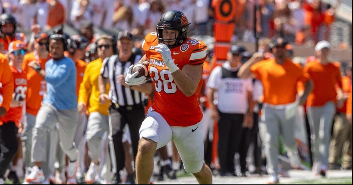 Berry Tramel: Outschemed OSU staff flips script on Arkansas