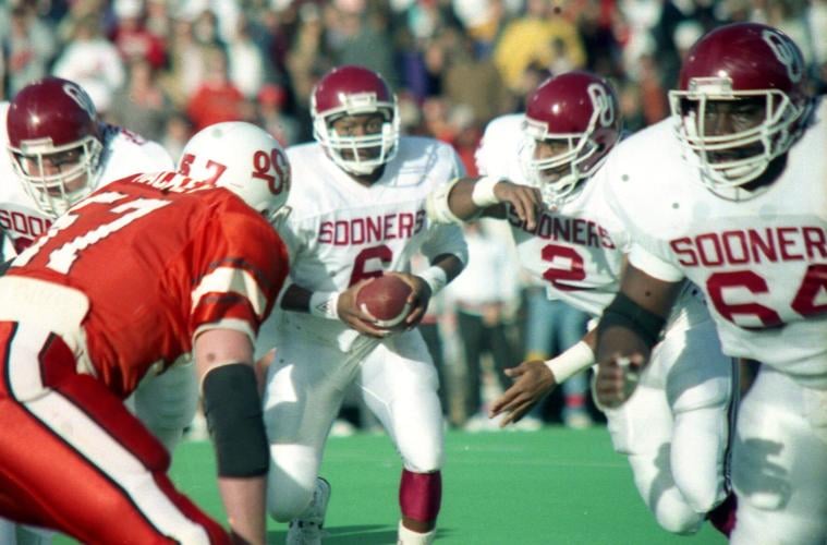 Casey Thompson commits to Sooners for final college season