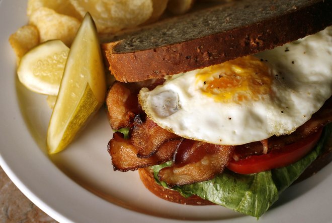 Edward Delk's: Menu overhaul gets assist from Juniper chef Justin Thompson