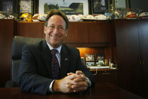 5 questions with Mike Neal