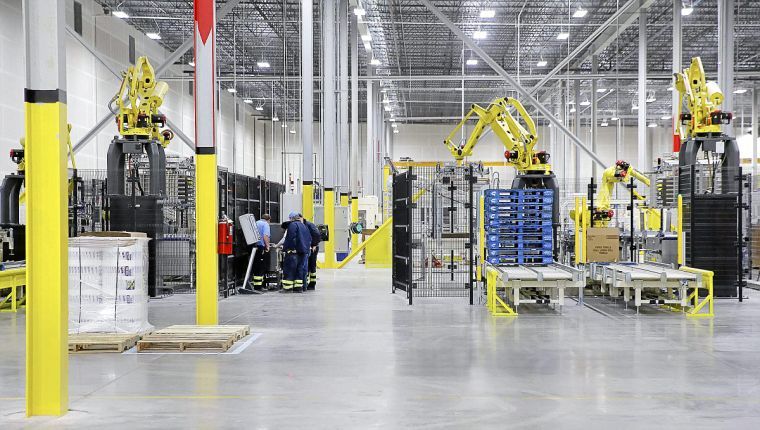 From empty to bustling: new life at Crossroads Distribution Center