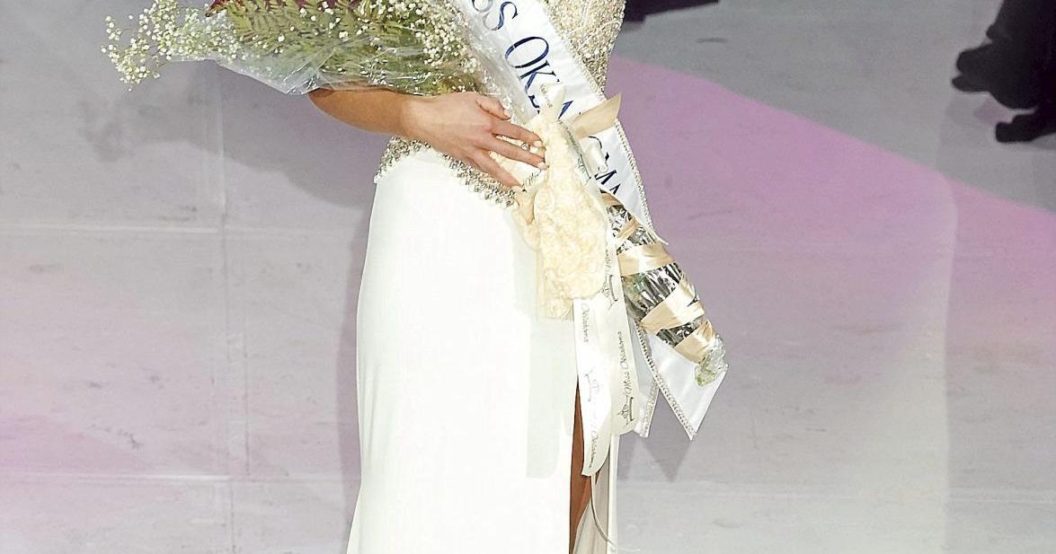 ORU graduate Georgia Frazier is crowned as Miss Oklahoma 2015