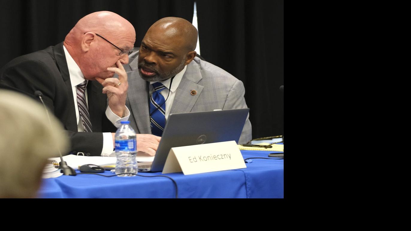 Oklahoma Parole Board chair quits amid sexting allegations