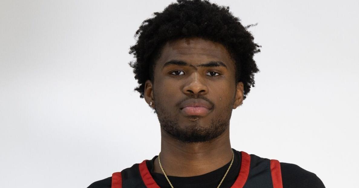 Rio Adams powers East Central's `misfits' to regional title