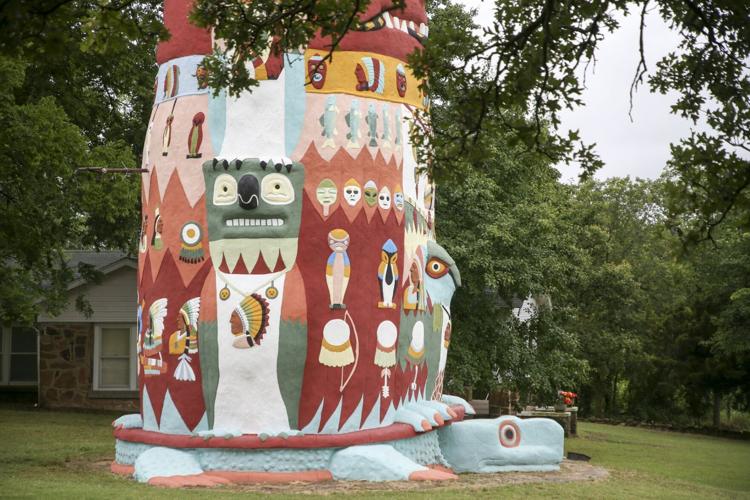 Tulsa native gives new life to Totem Pole Park