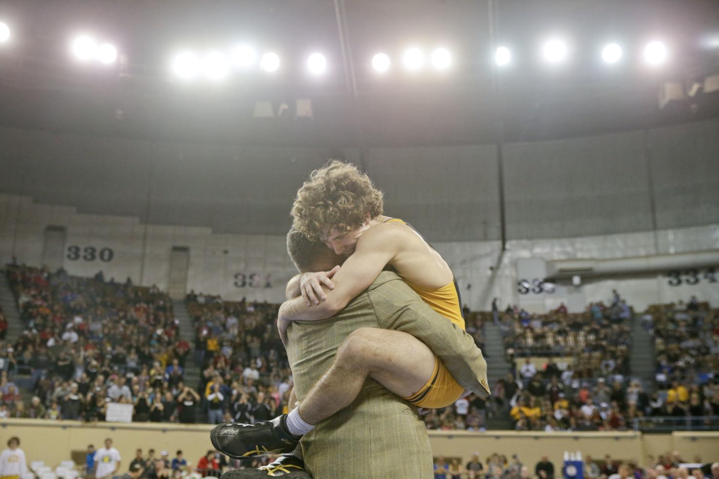 Daton Fix becomes an undefeated, four-time state wrestling champion