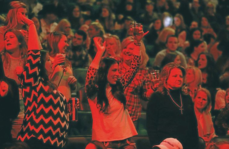 REVIEW: Miranda Lambert shows off musical range, personality at the BOK ...