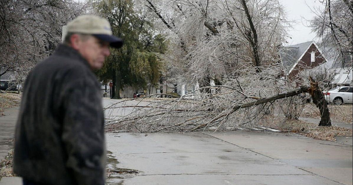 Throwback Tulsa: Ice storm leaves thousands without power on this day ...